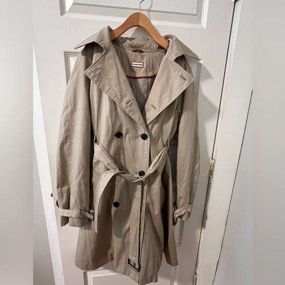 Hunter | Jackets & Coats | Hunter Insulated Trench Coat In Beige | Poshmark
